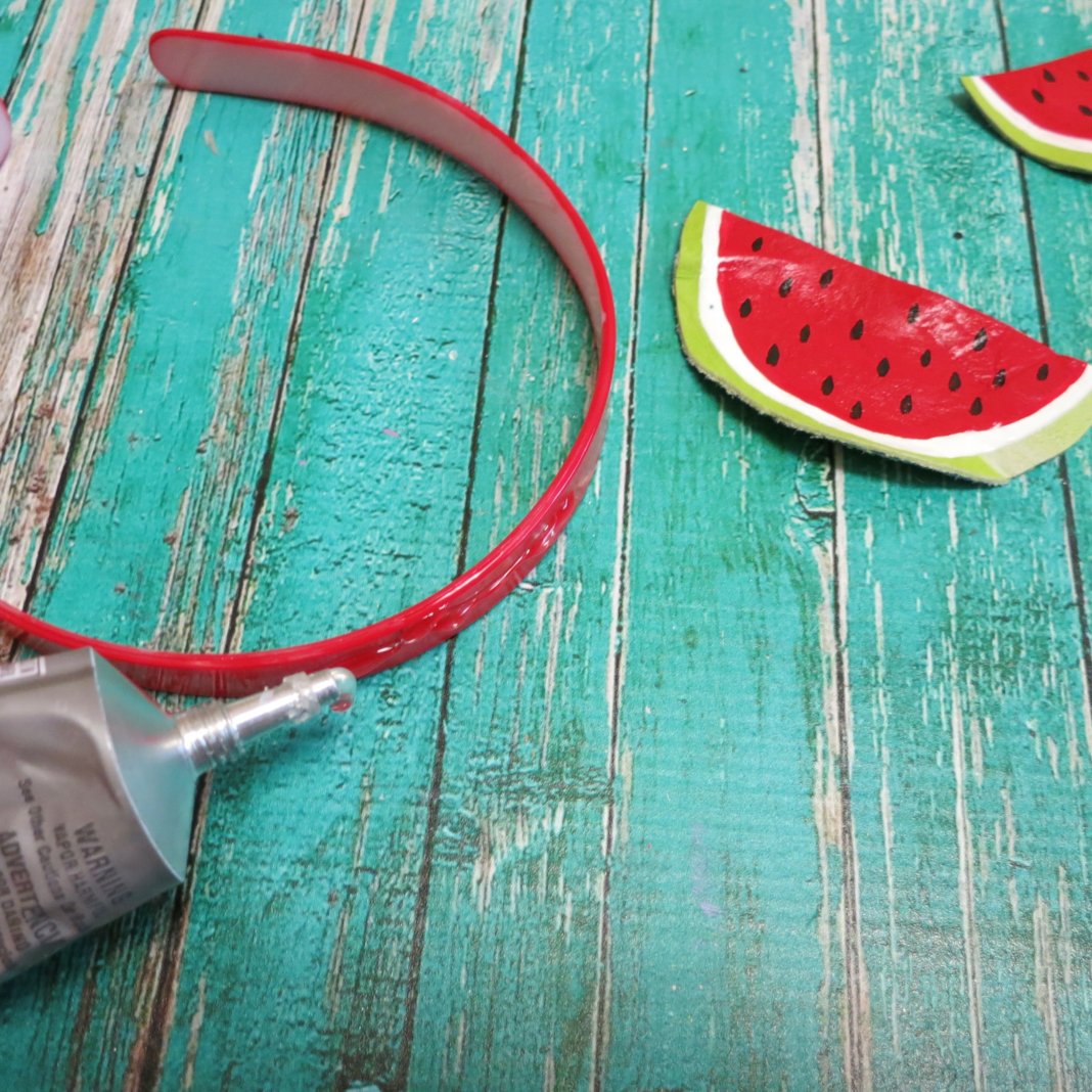 Make a Watermelon Headband - Morena's Corner