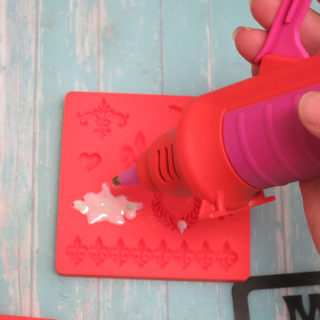 Mod Podge Image Transfer: DIY Cigar Box Purse - Morena's Corner