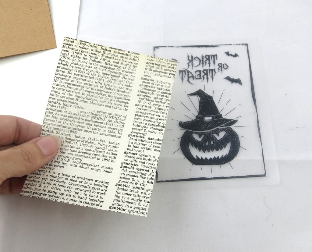 Halloween Clear Labels: Spooky Free Printable Projects - Morena's Corner