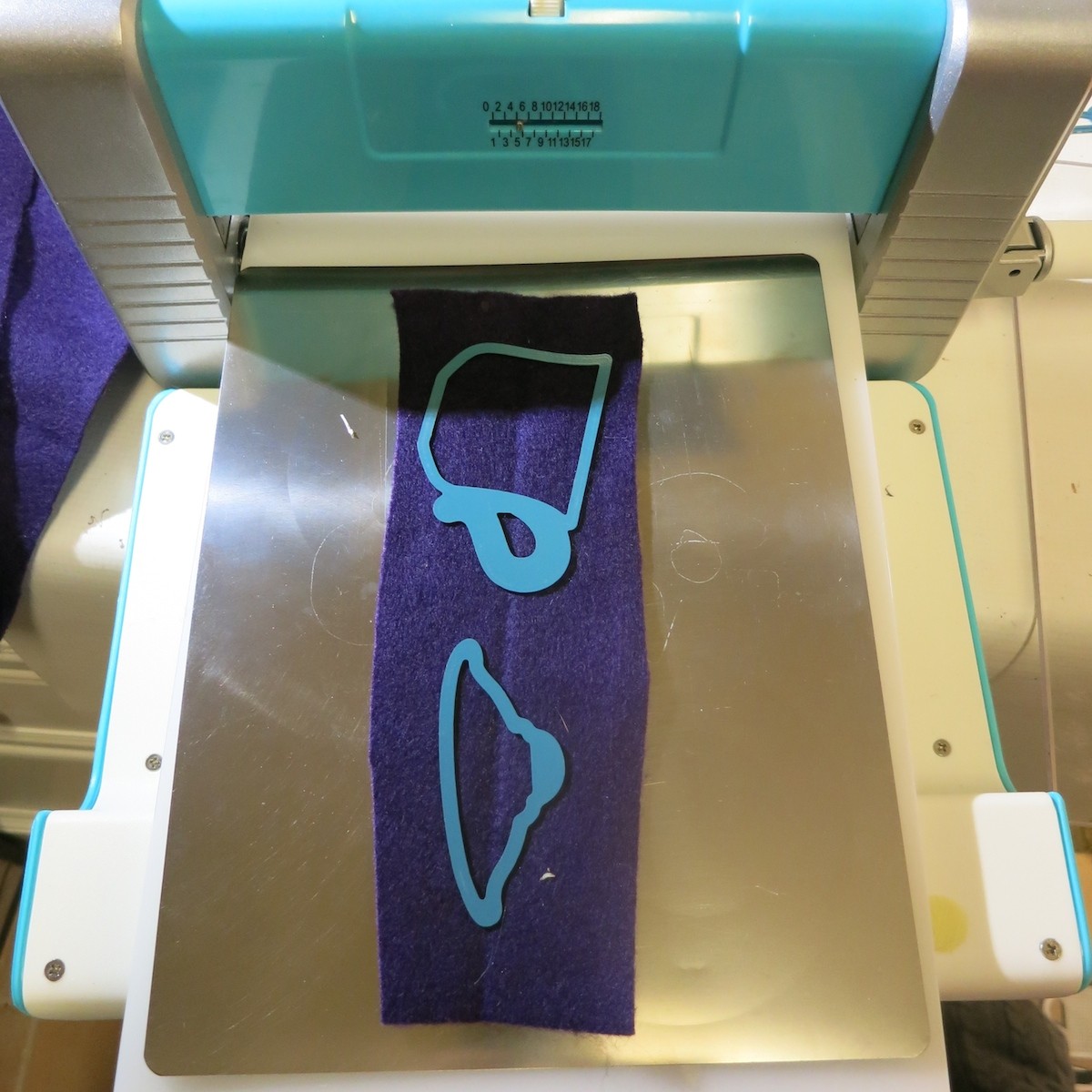 Tea Wall Art Tutorial: Spring Tea Time - Morena's Corner