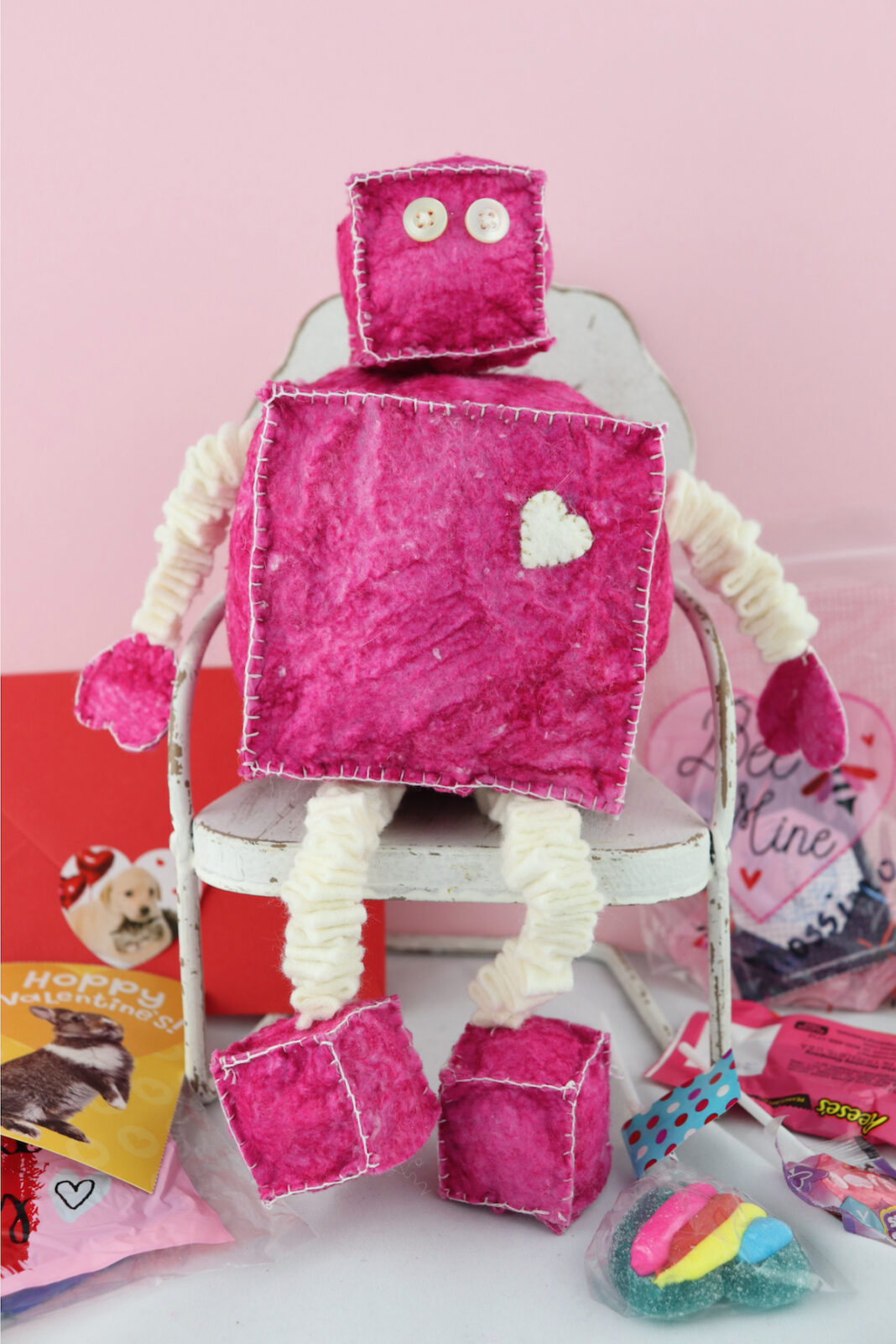 Robot Plush Valentine Tutorial for Kids - Morena's Corner