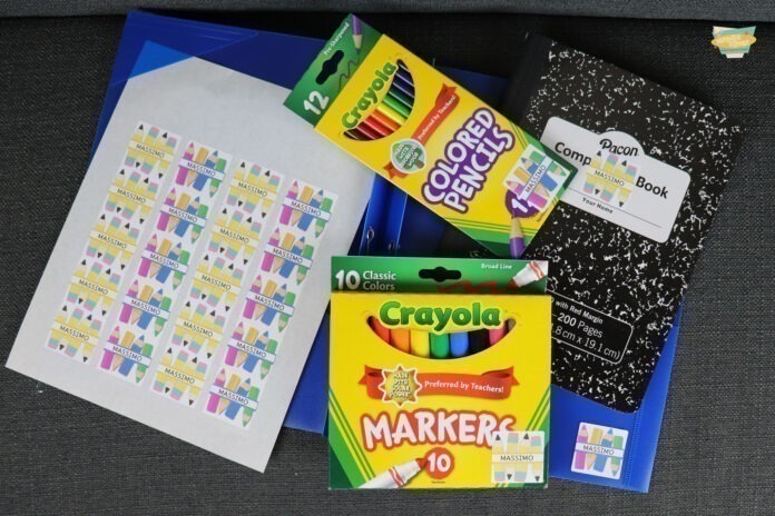 Personalized School Labels: Free Printable - Morena's Corner