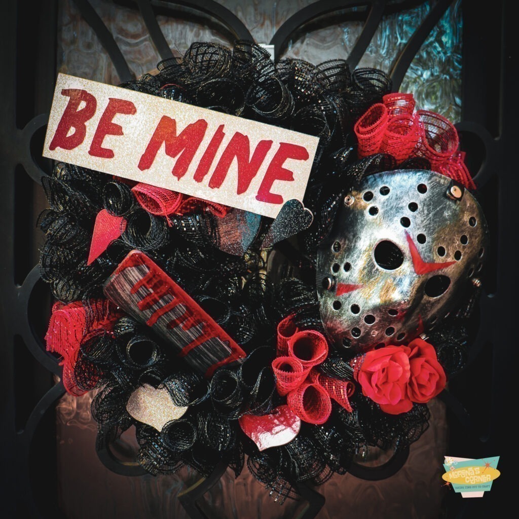 Horror Valentine Wreath: Friday the 13th - Morena's Corner