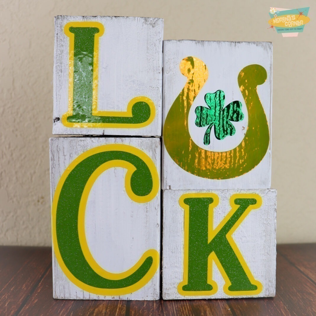DIY Lucky Sign for St. Patrick's Decor - Morena's Corner