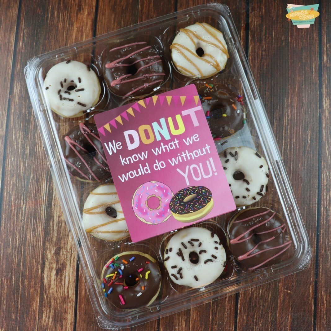 Donut Gift Free Printable Sticker Label - Morena's Corner