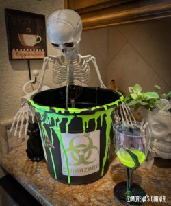 Puking Skeleton Punch Bowl Tutorial - Morena's Corner